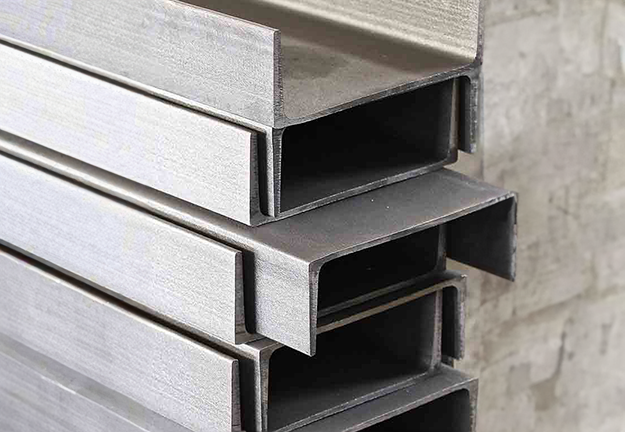 เหล็กรางน้ำ ขนาด 6 เมตร ราคาโรงงาน | SB Steel